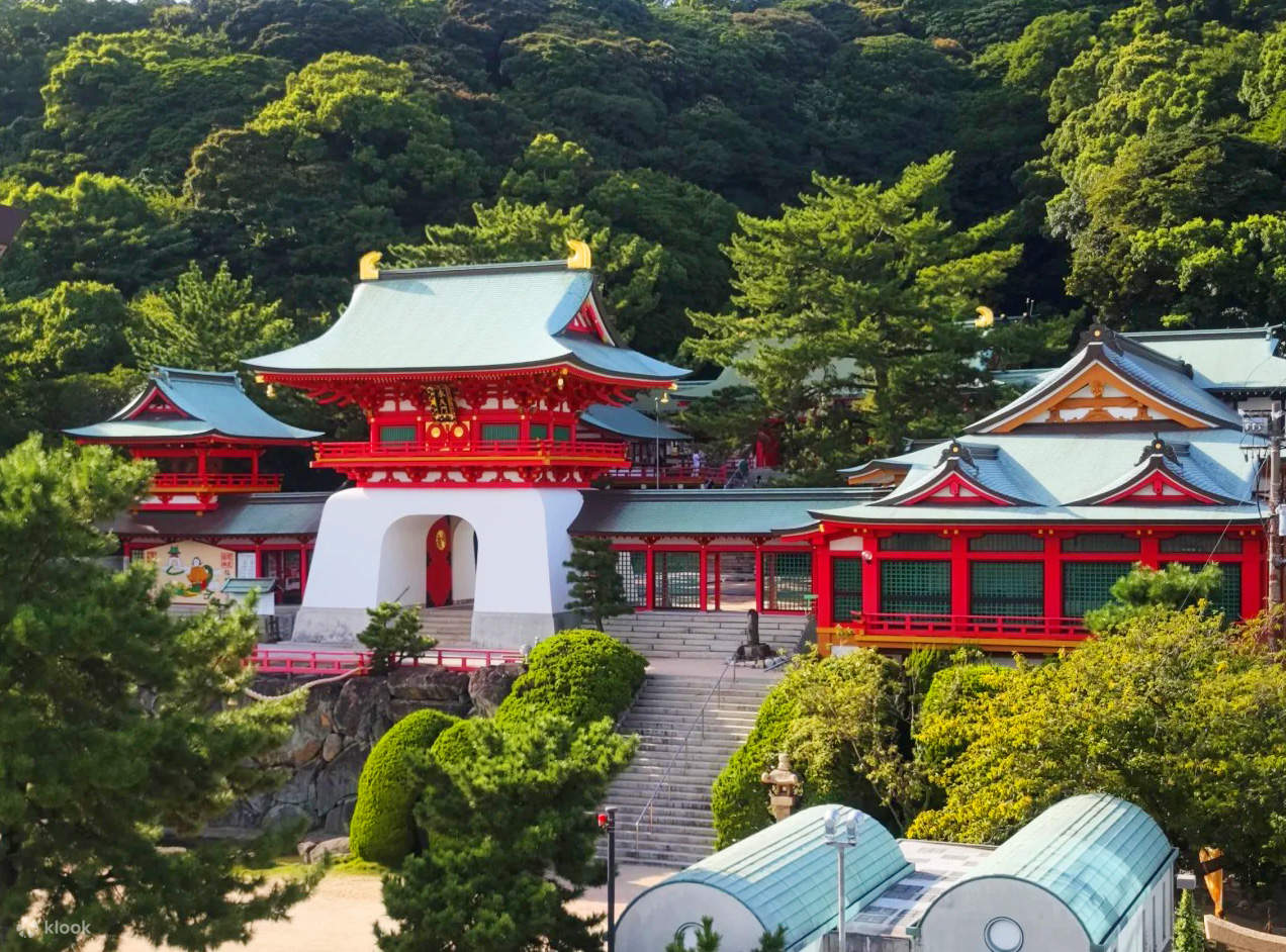 [Kanmon Straits Fireworks Festival] Visit Akama Jingu Shrine + Kanmon ...